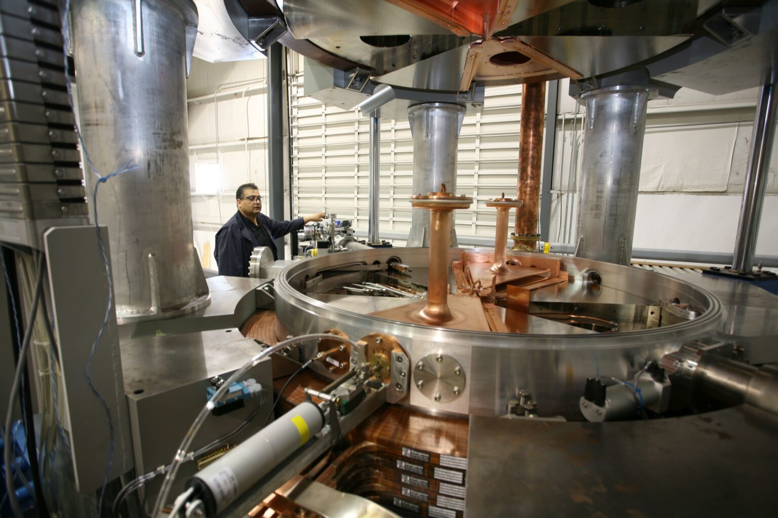 TR-30 Cyclotron - Advanced Cyclotron Systems Inc.